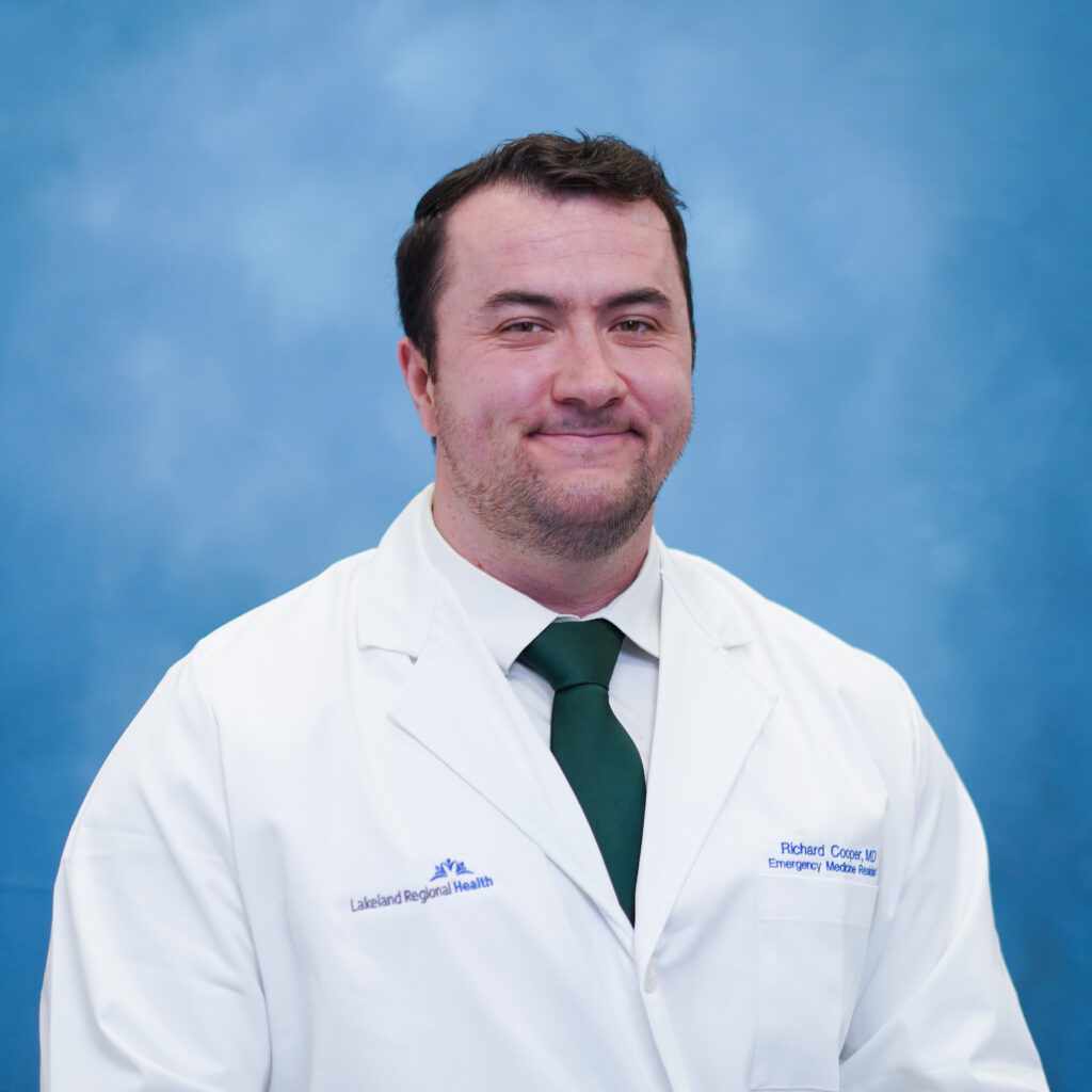 Emergency Medicine Residency Program - Meet Our Residents! - Graduate ...