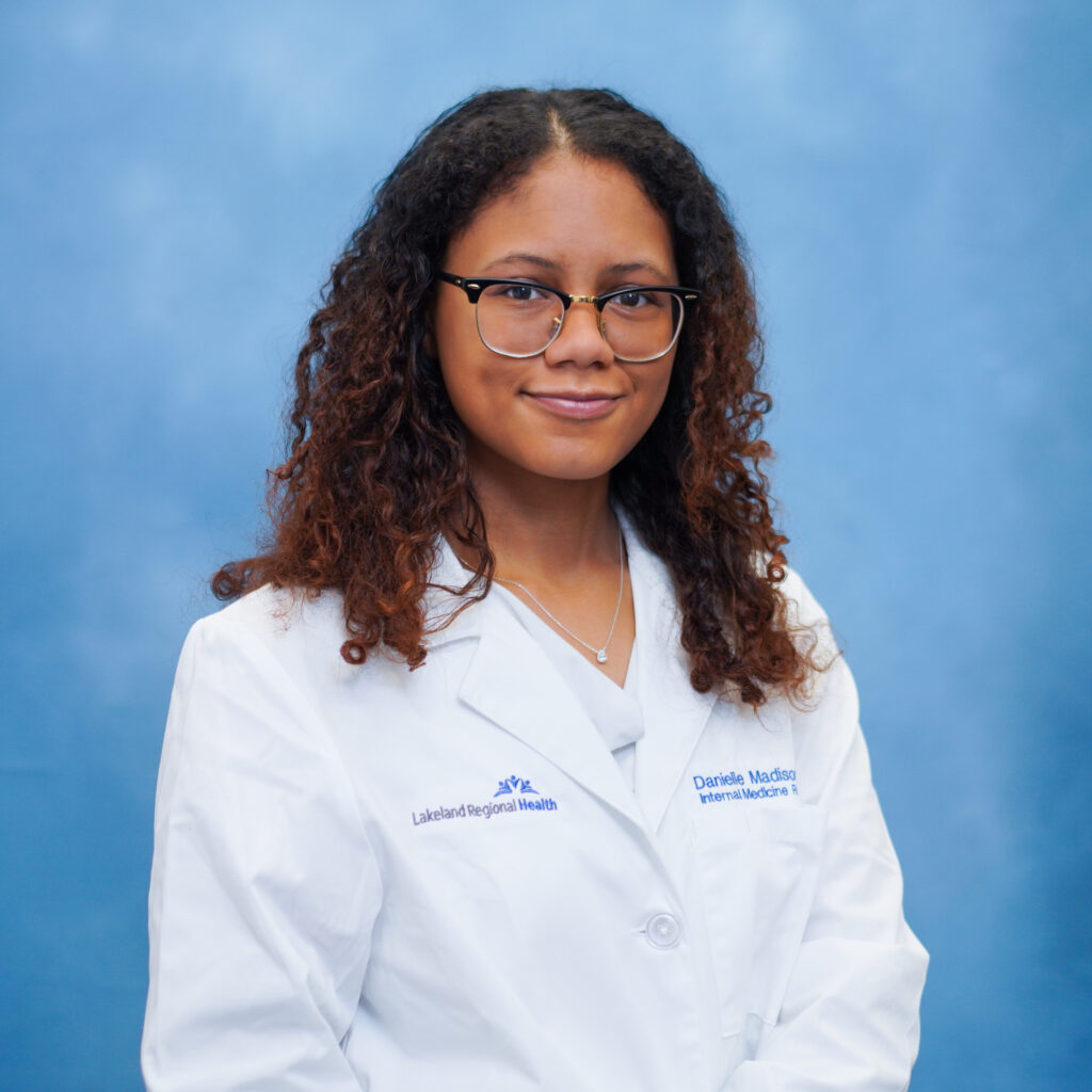 Internal Medicine Residency Program - Meet Our Residents! - Graduate ...